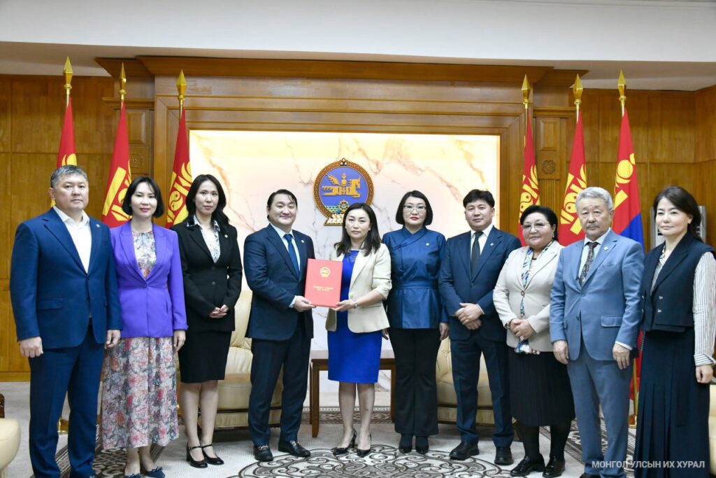 Хүнсний бүтээгдэхүүний аюулгүй байдлыг хангах тухай хуульд нэмэлт өөрчлөлт оруулах тухай